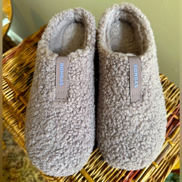 Bombas | Shoes | Bombas Size 8 Sunday Slippers In Color Dusty Purple ...